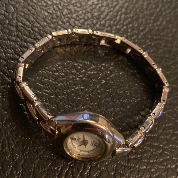 CLMAX | Accessories | Vintage Ladies Clmax Quarts Silver Crystal Watch ...